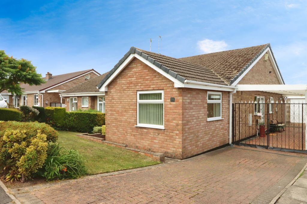 Bamford Road, Inkersall, Chesterfield S43, 2 bed semi-detached bungalow ...