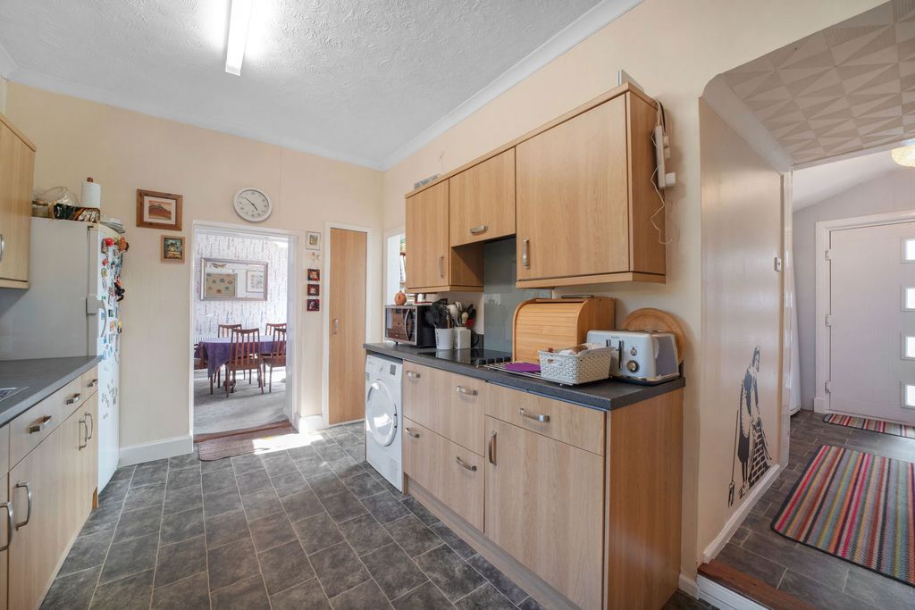 St Mungo Cottage, Lockerbie DG11, 4 bed detached house for sale, £ ...