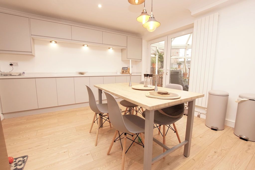 Mulberry Avenue, Stubbington PO14, 3 bed semi-detached house for sale ...