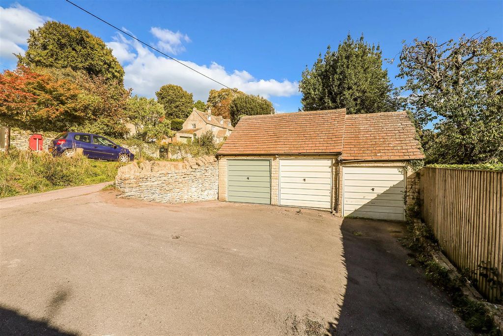 Box, Stroud GL6, 2 bed cottage for sale, £740,000 | PrimeLocation