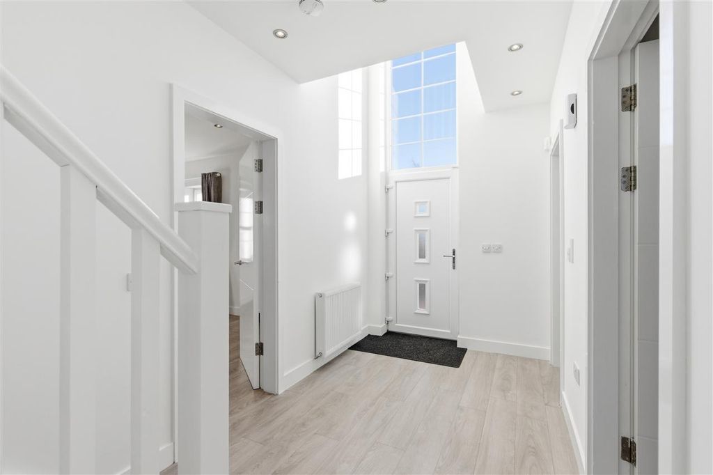 Reveston Steadings, Whitburn EH47, 4 bed detached house for sale, £ ...