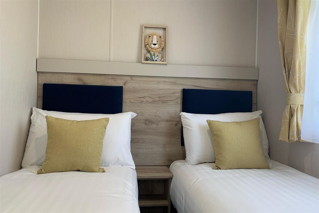 Fallbarrow Holiday Park, Rayrigg Road, Windermere LA23, 2 bed mobile ...
