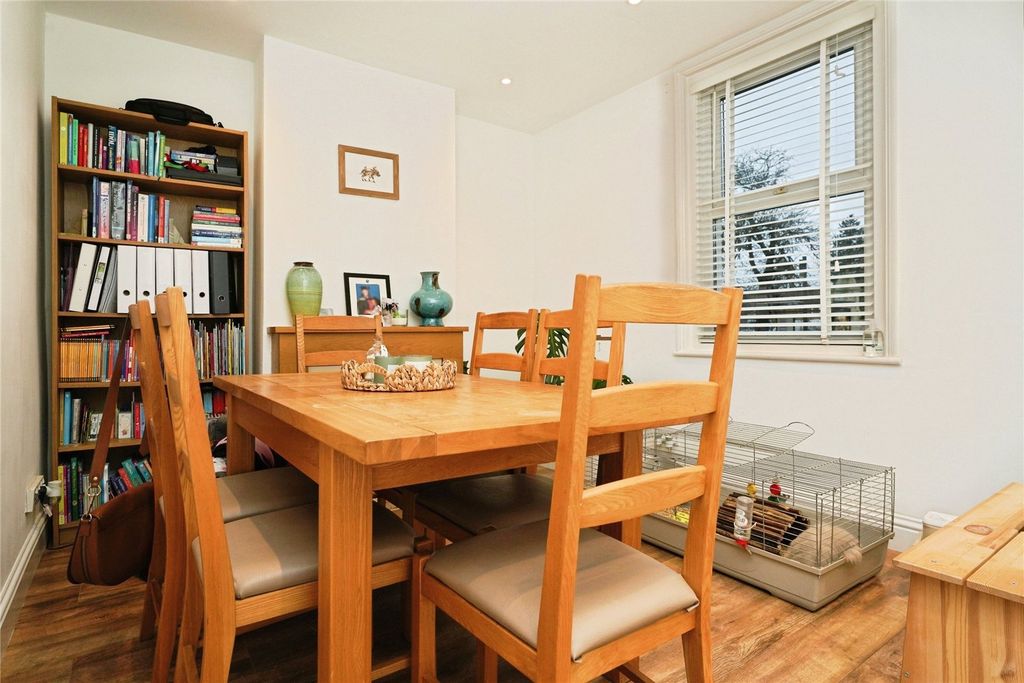 Stroud Road, Gloucestershire GL1, 2 bed terraced house for sale, £ ...