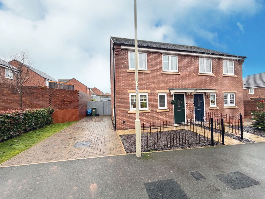 Spring Pool Meadow, Russells Hall, Dudley DY1, 3 bed semi-detached ...