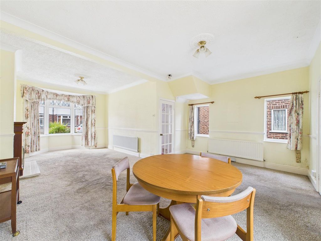 Trenton Avenue, Hull HU4, 3 bed semi-detached house for sale, £185,000 ...