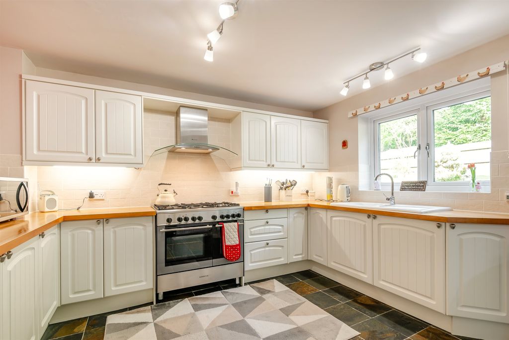 Green Colley Grove, Walford, Ross-On-Wye, Herefordshire HR9, 4 bed ...