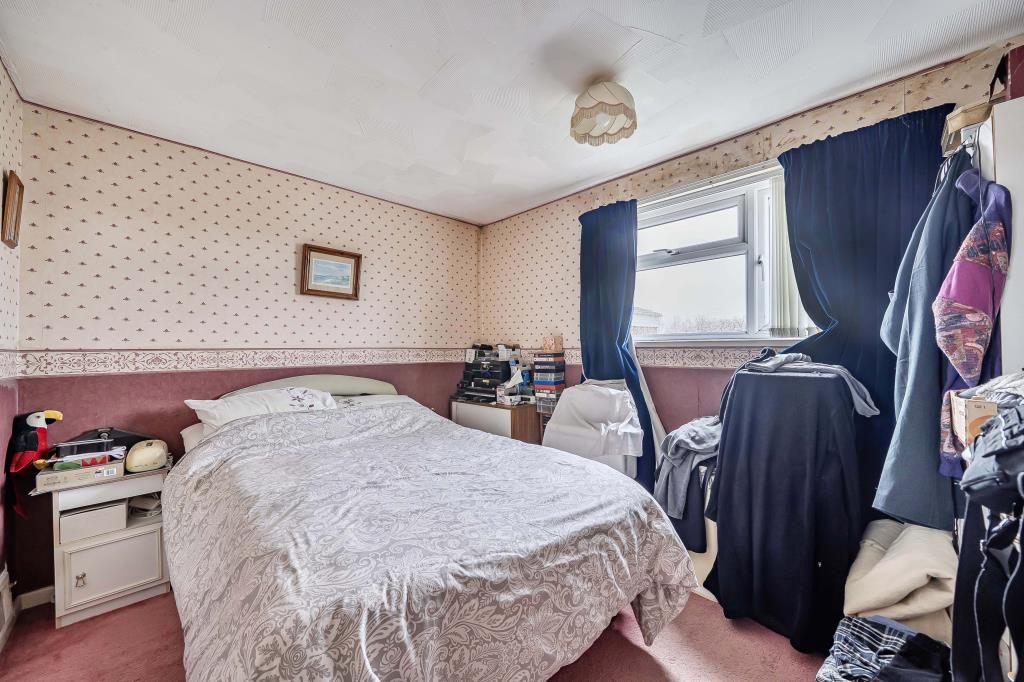 Popley, Basingstoke RG24, 3 bed end terrace house for sale, £242,500 ...