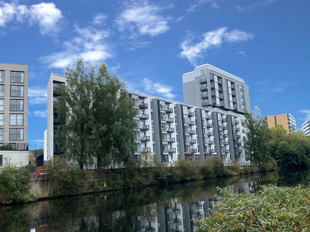 Vie Building, Water Street, Manchester M3, 2 bed flat for sale, £ ...