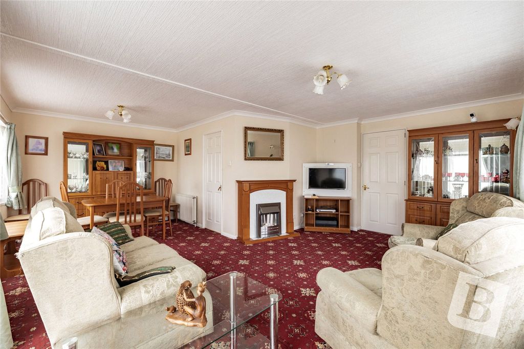 Temple Grove Park, Bakers Lane, West Hanningfield, Chelmsford CM2, 2 ...