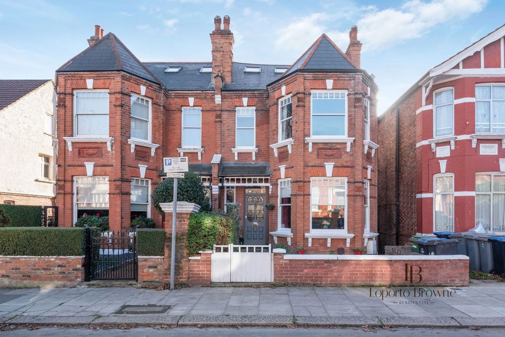Prout Grove NW10, 3 bed semi-detached house for sale, £800,000 ...