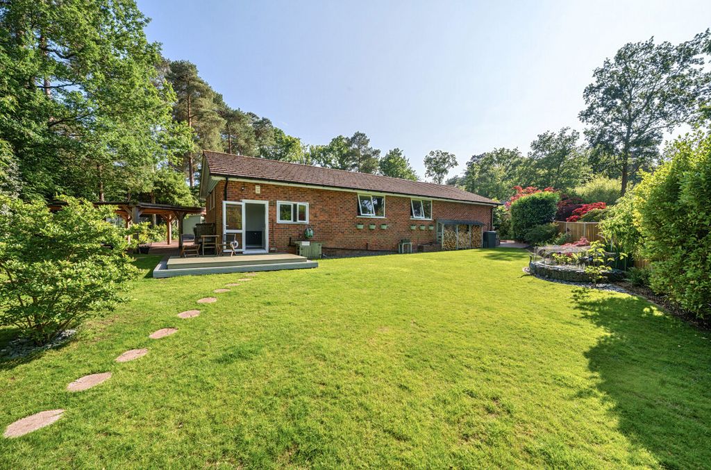 Rock Road, Storrington RH20, 4 bed bungalow for sale, £875,000 ...