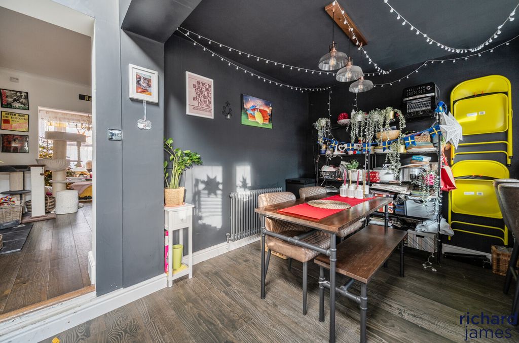 Lethbridge Road, Old Town, Swindon SN1, 3 bed terraced house for sale ...