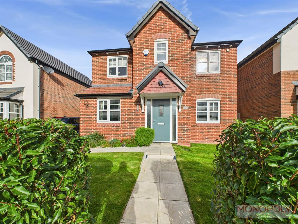 Carlton Meadows, Llay, Wrexham LL12, 4 bed detached house for sale, £ ...