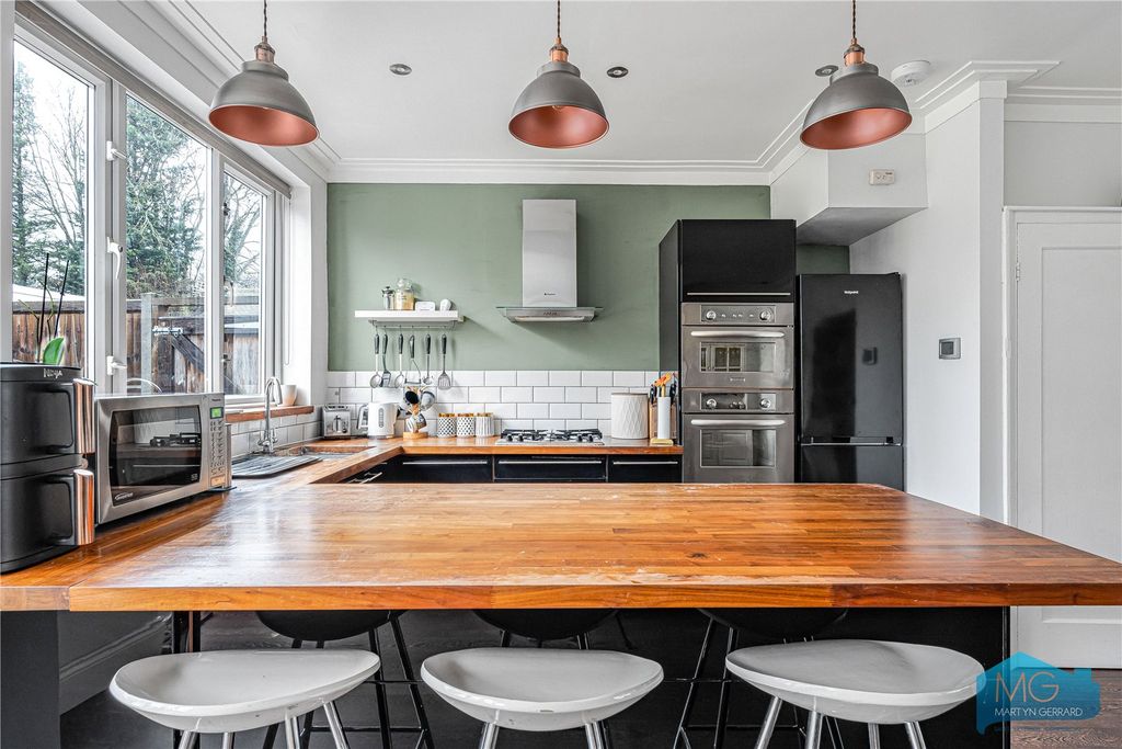 Linkside, Woodside Park, London N12, 4 bed semi-detached house for sale ...