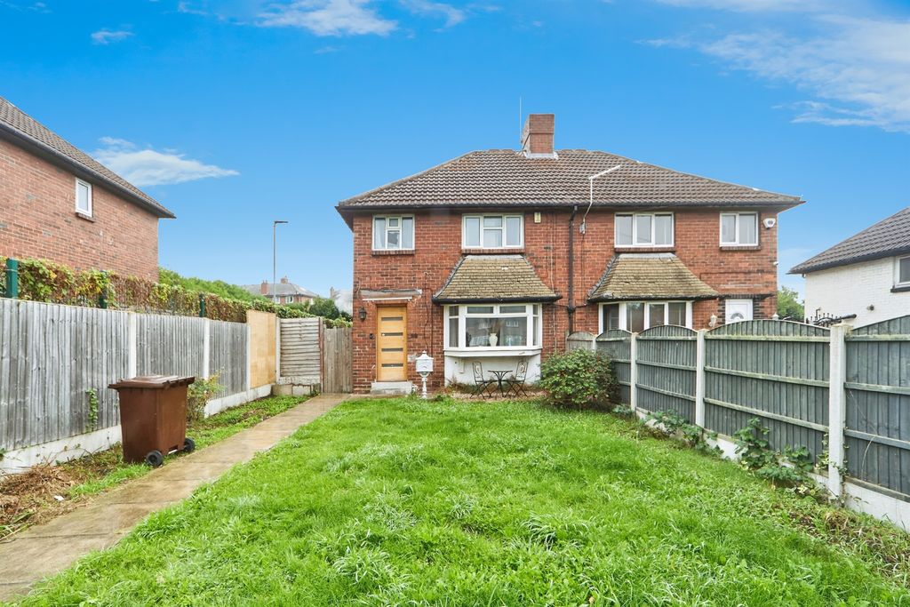 Scott Hall Road, Leeds LS7, 3 bed semi-detached house for sale, £ ...
