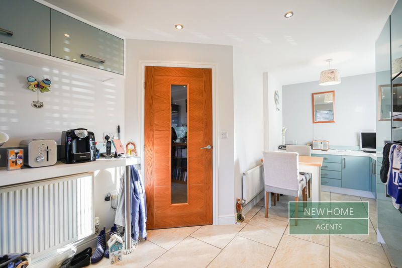 Hanover Close, Forest Town, Mansfield NG19, 2 bed detached house for ...