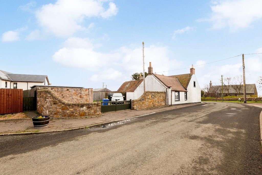 Castle Street, Arncroach, Anstruther KY10, 2 bed semi-detached bungalow ...