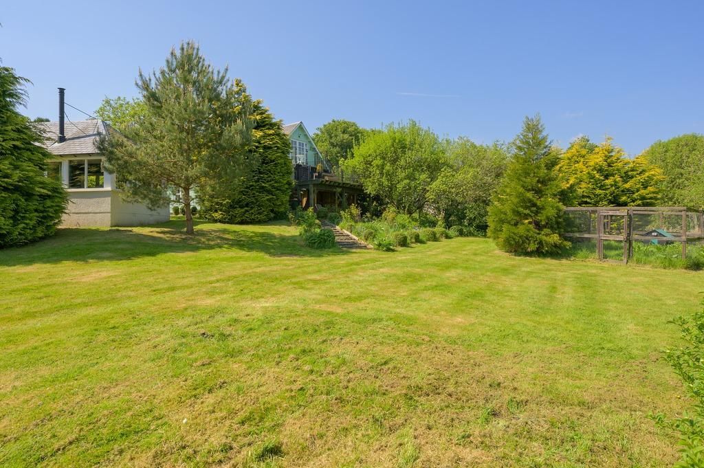 Milton Of Tullybeagle Farm, Bankfoot, Perth PH1, 5 bed detached house ...