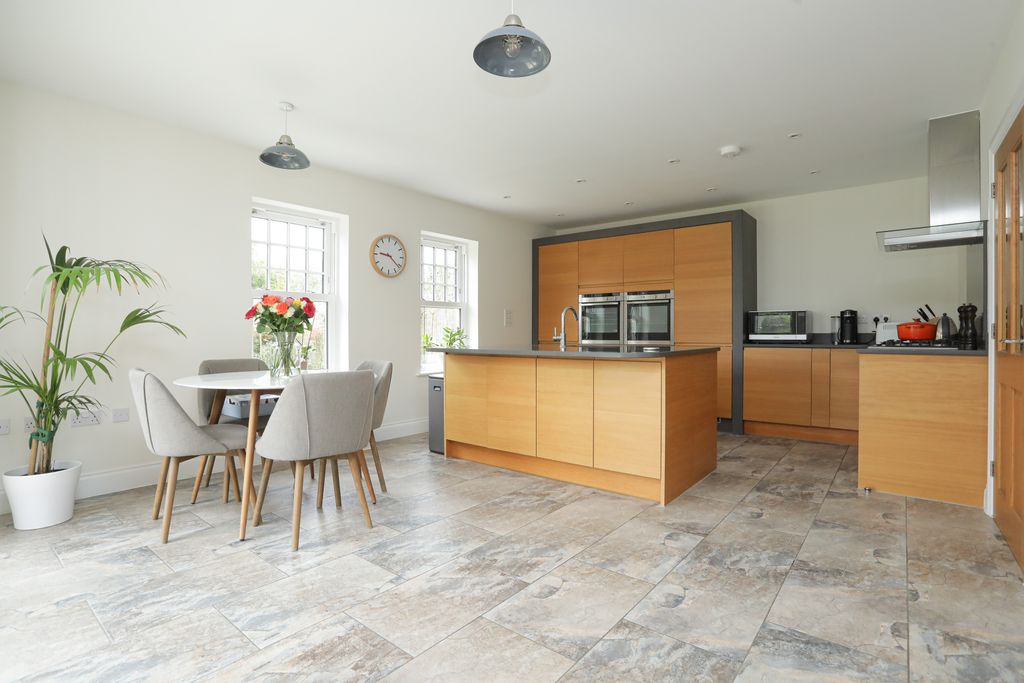 Eversley Park, Folkestone CT20, 4 bed link detached house for sale, £ ...