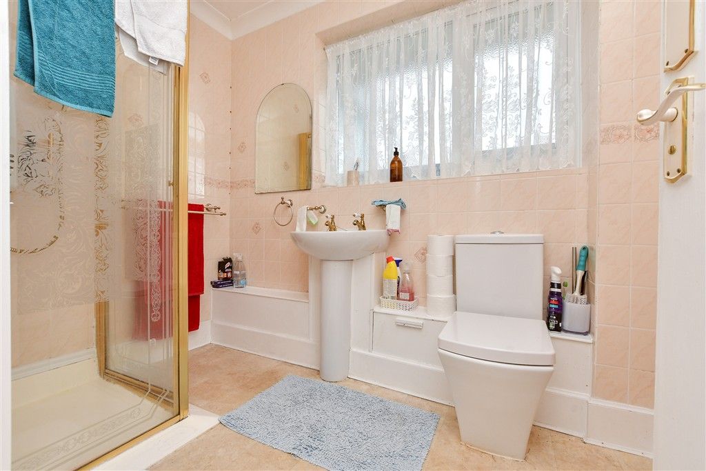 Luckhurst Gardens, Palm Bay, Margate, Kent CT9, 2 bed semi-detached ...