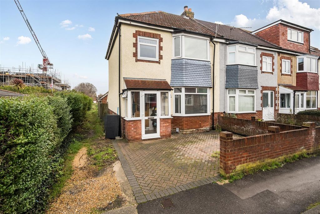 Jubilee Road, Fareham PO16, 3 bed end terrace house for sale, £350,000 ...