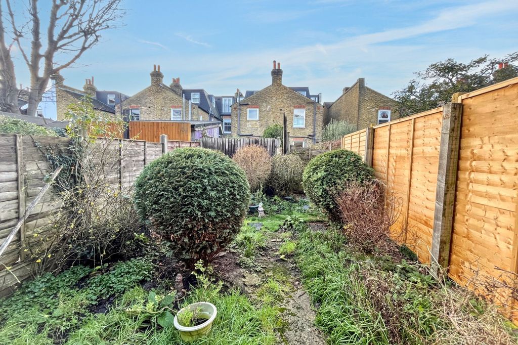 Byton Road, London SW17, 2 bed terraced house for sale, £420,000 ...