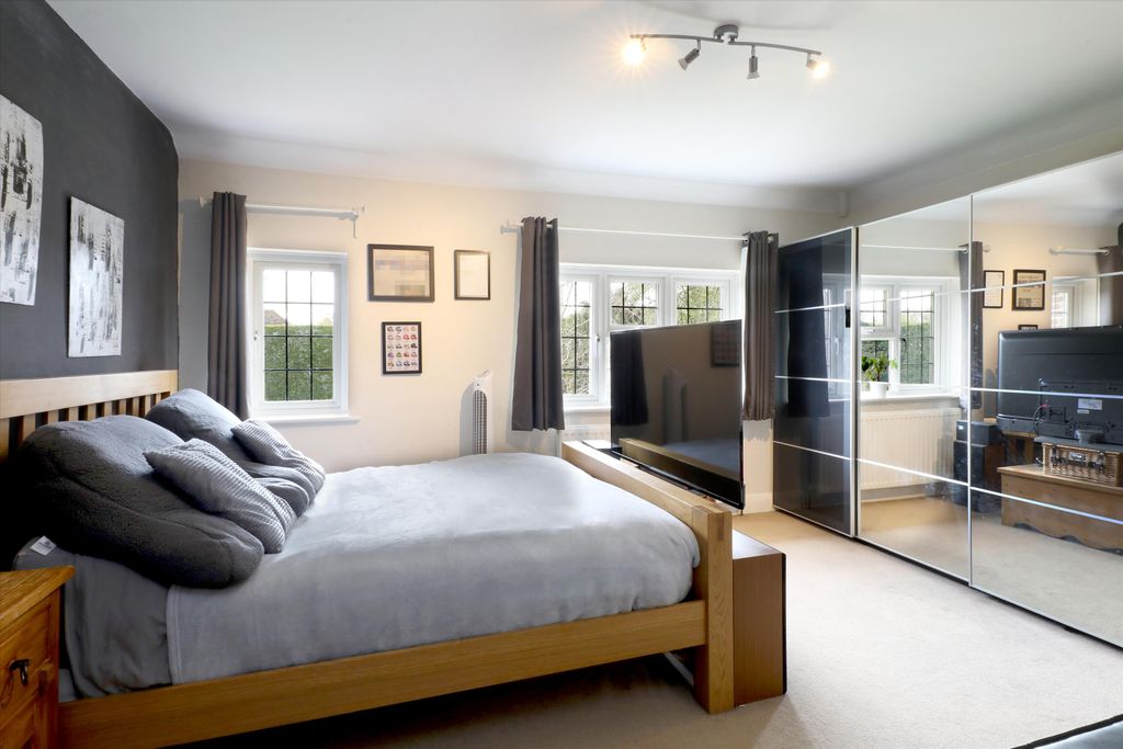 Weedon Hill, Hyde Heath, Amersham, Buckinghamshire HP6, 5 bed detached ...