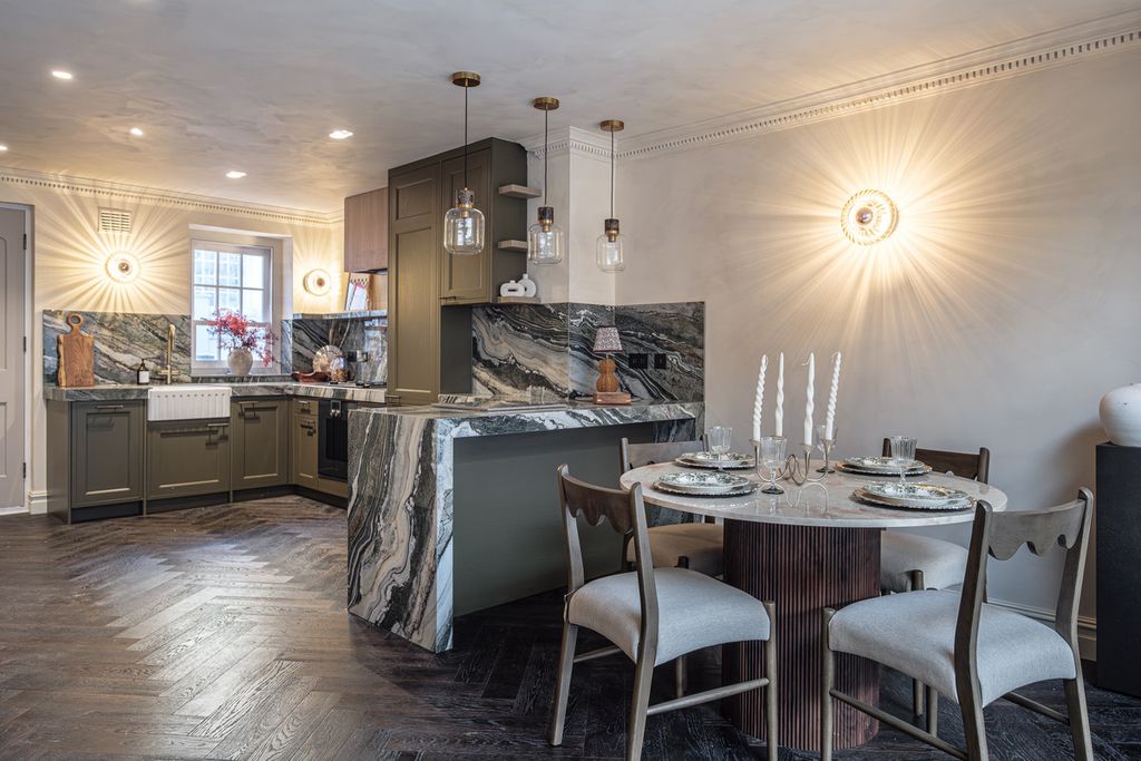 Flask Walk, London NW3, 3 bed terraced house for sale, £2,500,000 ...