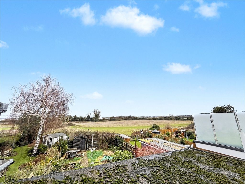 Lower Rainham Road, Rainham, Gillingham, Kent ME8, 3 bed semi-detached ...