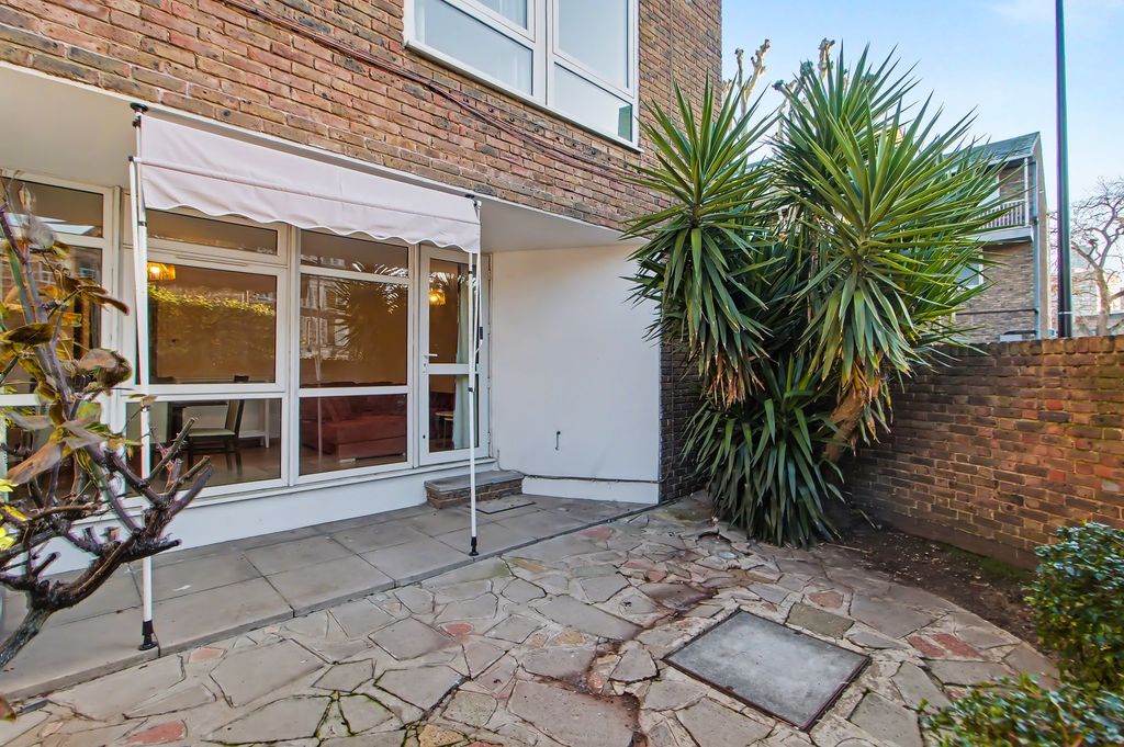 Canton Street, London E14, 4 bed maisonette for sale, £450,000 ...