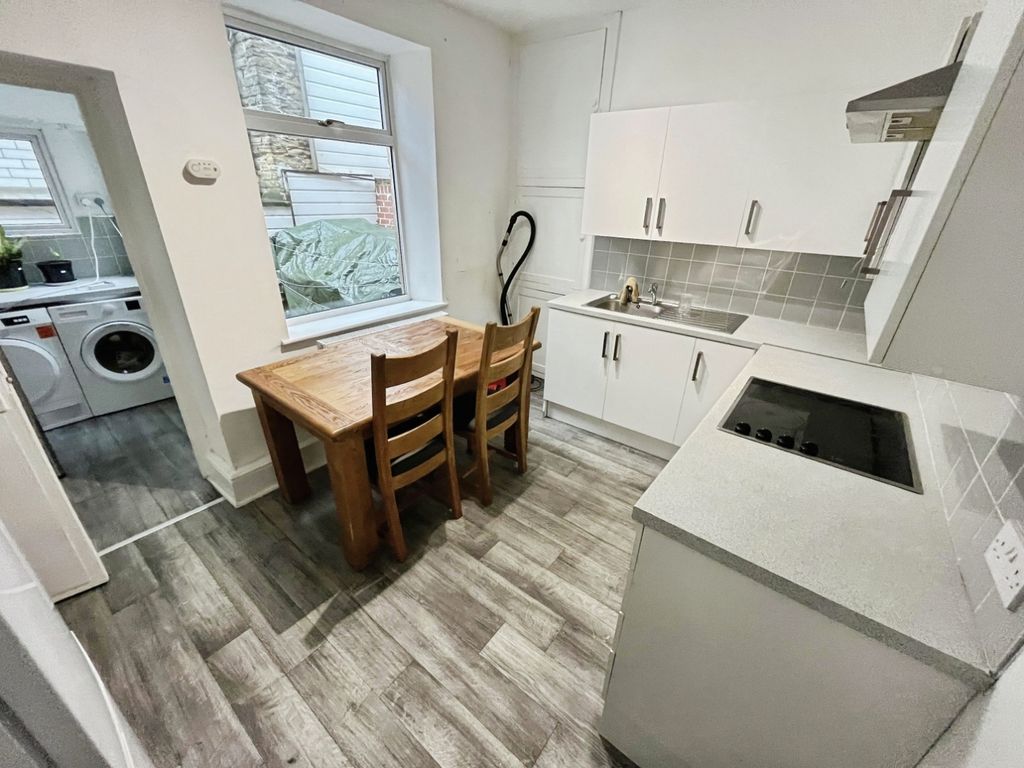 Church Street, Crook DL15, 2 bed end terrace house for sale, £67,500 ...