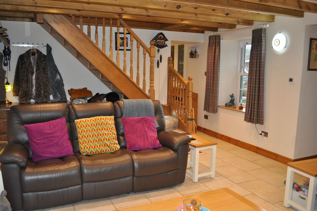 Llanrhidian, Swansea SA3, 3 bed cottage for sale, £565,000 | PrimeLocation