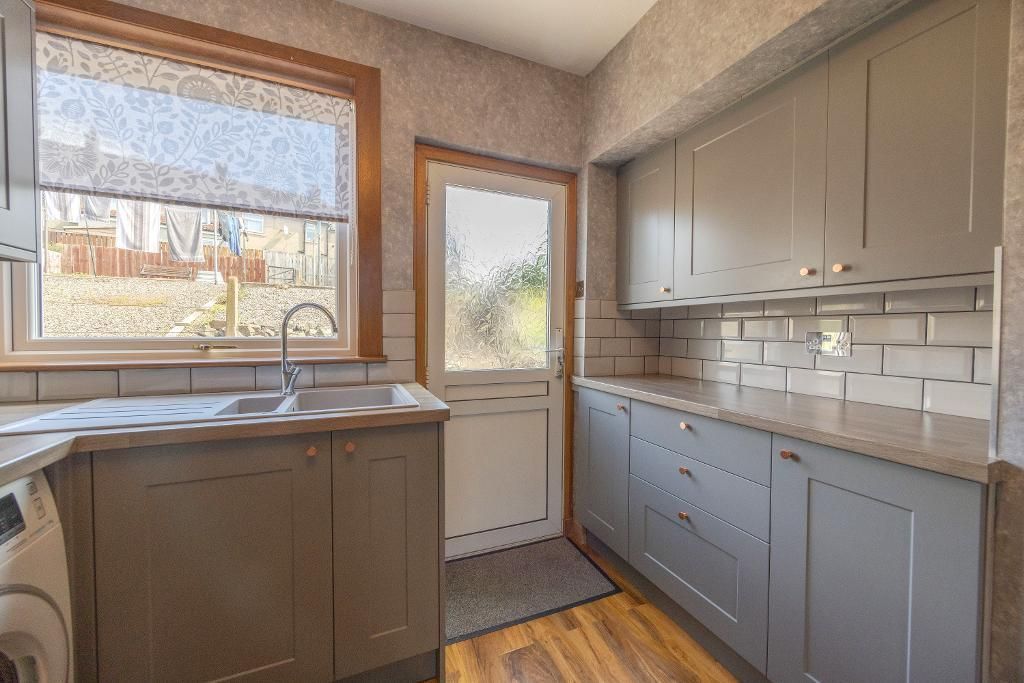 Burnside, Auchtermuchty, Fife KY14, 2 bed terraced house for sale, £ ...