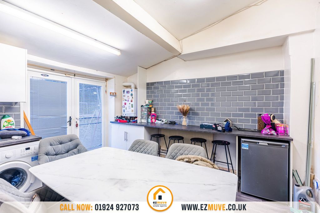 Sheepridge Road, Huddersfield HD2, 2 bed semi-detached house for sale ...