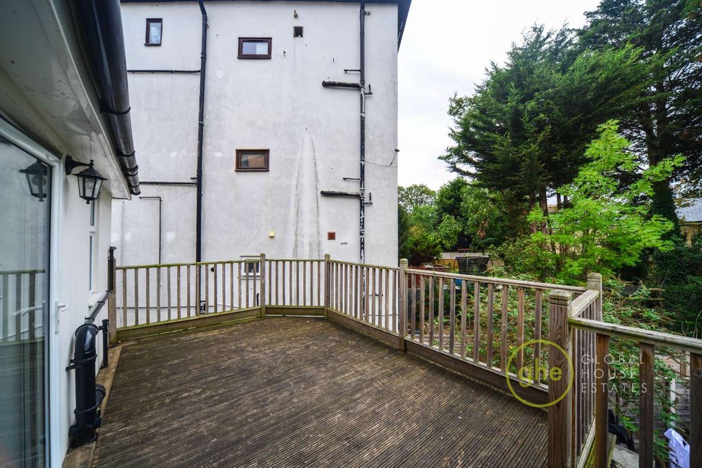 Edith Road, Croydon, London SE25, 2 bed flat to rent, £1,972 pcm ...