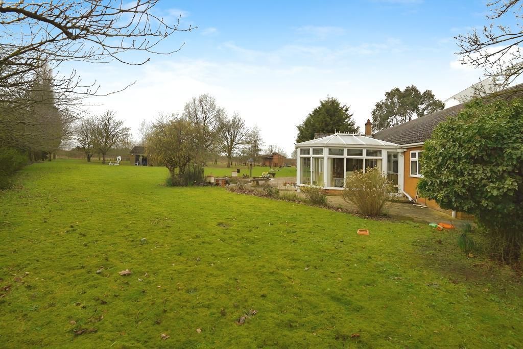 New Bridge Lane, Wisbech, Cambridgeshire PE14, 3 bed detached bungalow ...