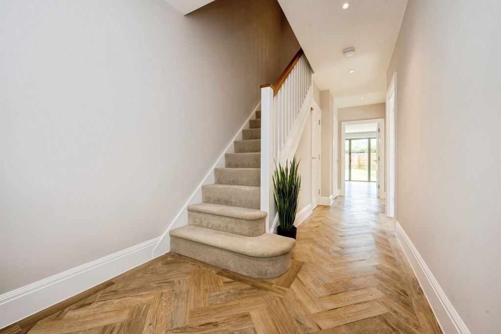 Appletree Grove, Chinnor OX39, New home, 4 bed detached house for sale ...