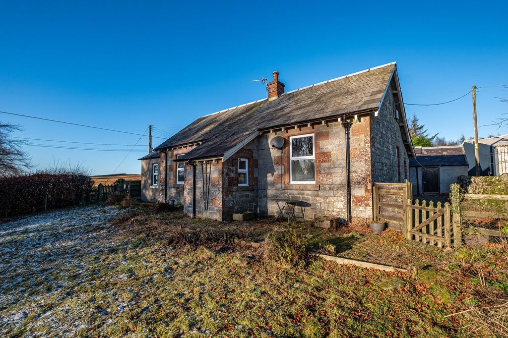1 Old Irvine Cottages, Canonbie DG14, 2 bed cottage for sale, £165,000 ...