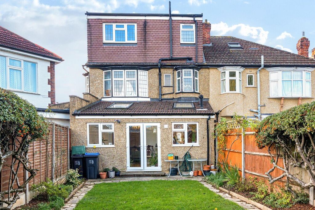 Grand Drive, Raynes Park, London SW20, 5 bed semi-detached house for ...