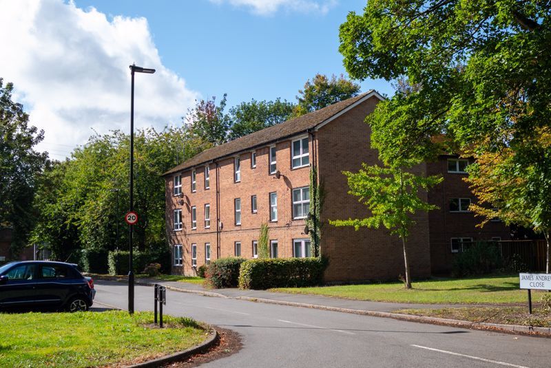 James Andrew Close, Greenhill, Sheffield S8, 2 bed flat for sale, £ ...