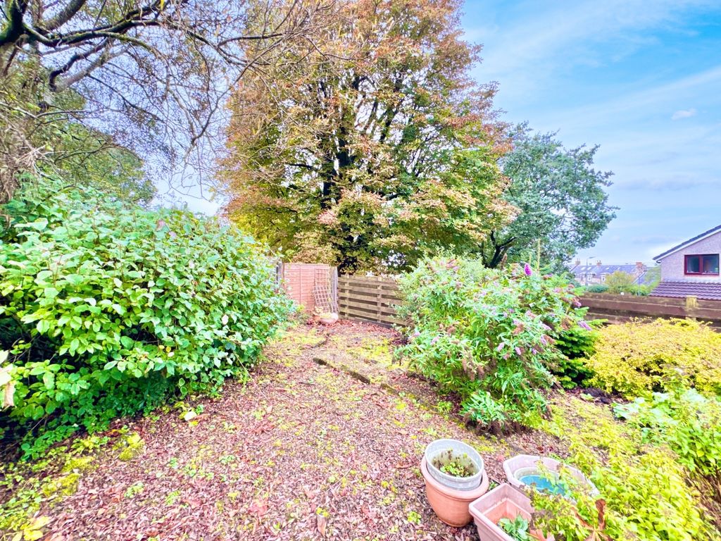 63 Crummock Gardens, Beith KA15, 3 bed semi-detached house for sale, £ ...