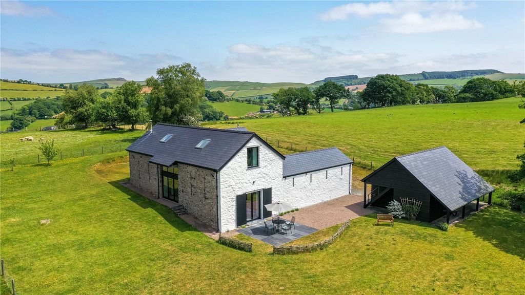 Pontfaen, Brecon, Powys LD3, 5 bed barn conversion for sale, £1,000,000 ...