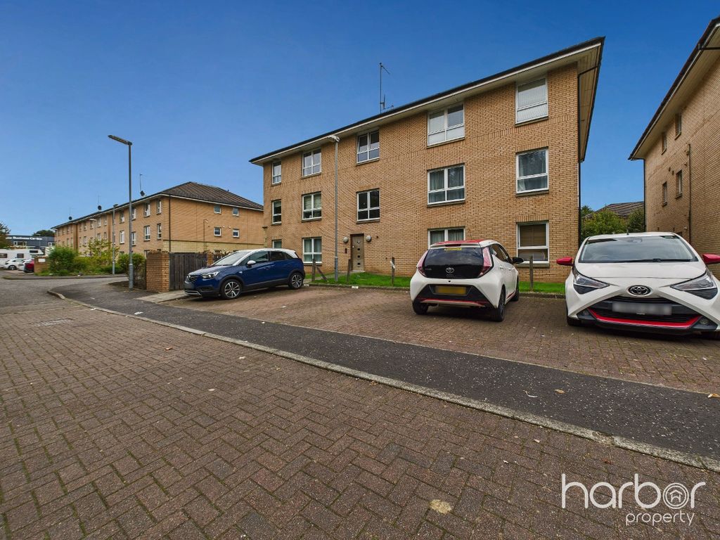Carmyle Avenue, Glasgow, City Of Glasgow G32, 2 bed flat for sale, £ ...