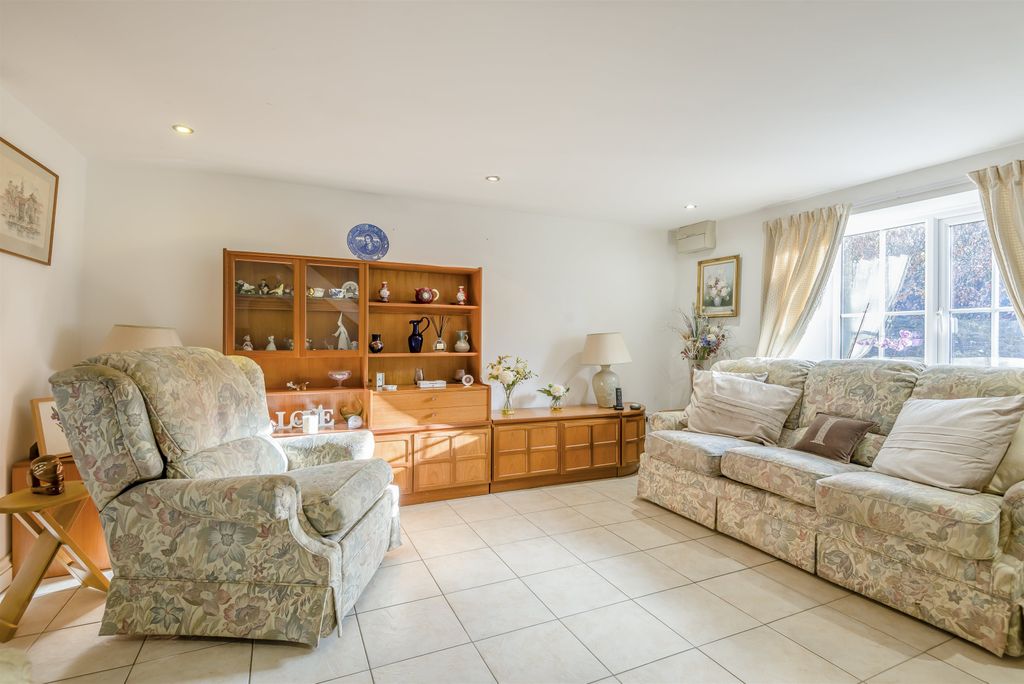 Pike Cottages, Llanvaches, Caldicot, Monmouthshire NP263Be NP26, 2 bed ...