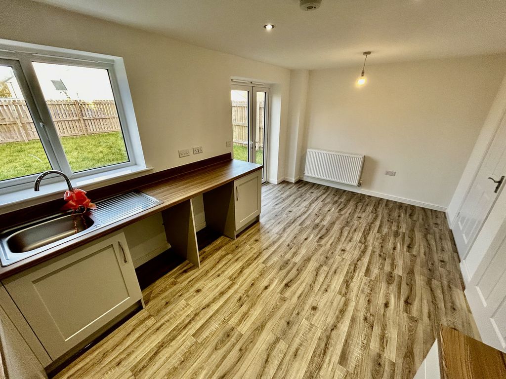 Elm Drive, Holbeach PE12, 3 bed detached house for sale, £250,000 ...