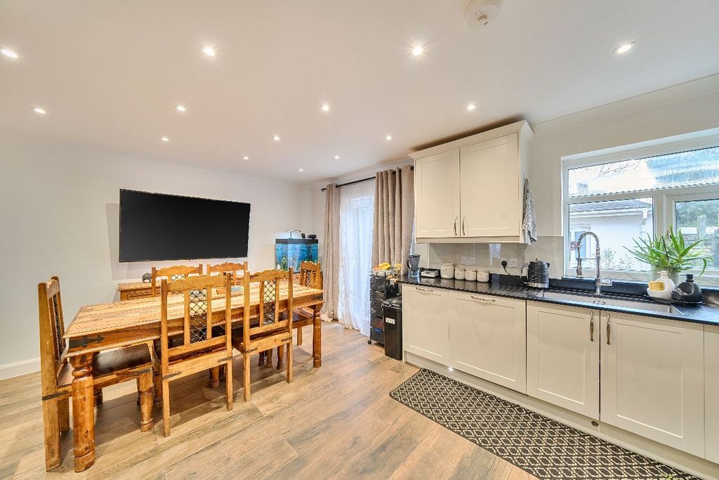 Dryfield Road, Edgware HA8, 4 bed end terrace house for sale, £615,000 ...