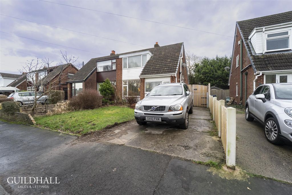 Hayfield Avenue, Hoghton, Preston PR5, 4 bed semi-detached bungalow for ...