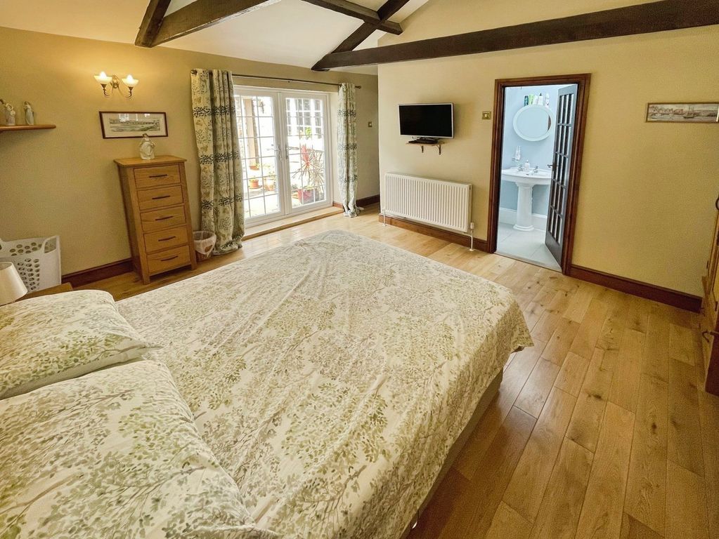 Hendre Road, Pencoed, Bridgend CF35, 4 bed detached house for sale, £ ...