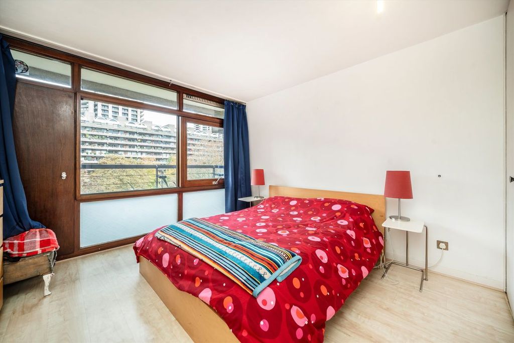 Thomas More House, Barbican EC2Y, 2 bed flat to rent, £3,150 pcm ...