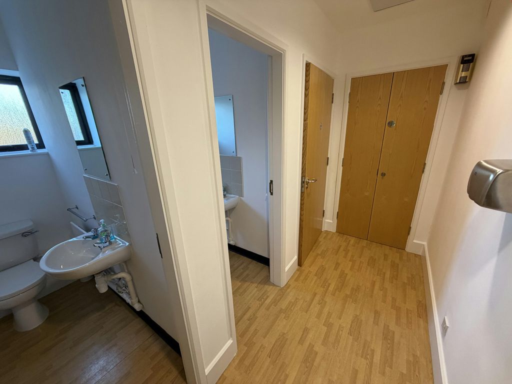 Unit 17 Hockley Court, 2401 Stratford Road, Hockley Heath B94, Office ...